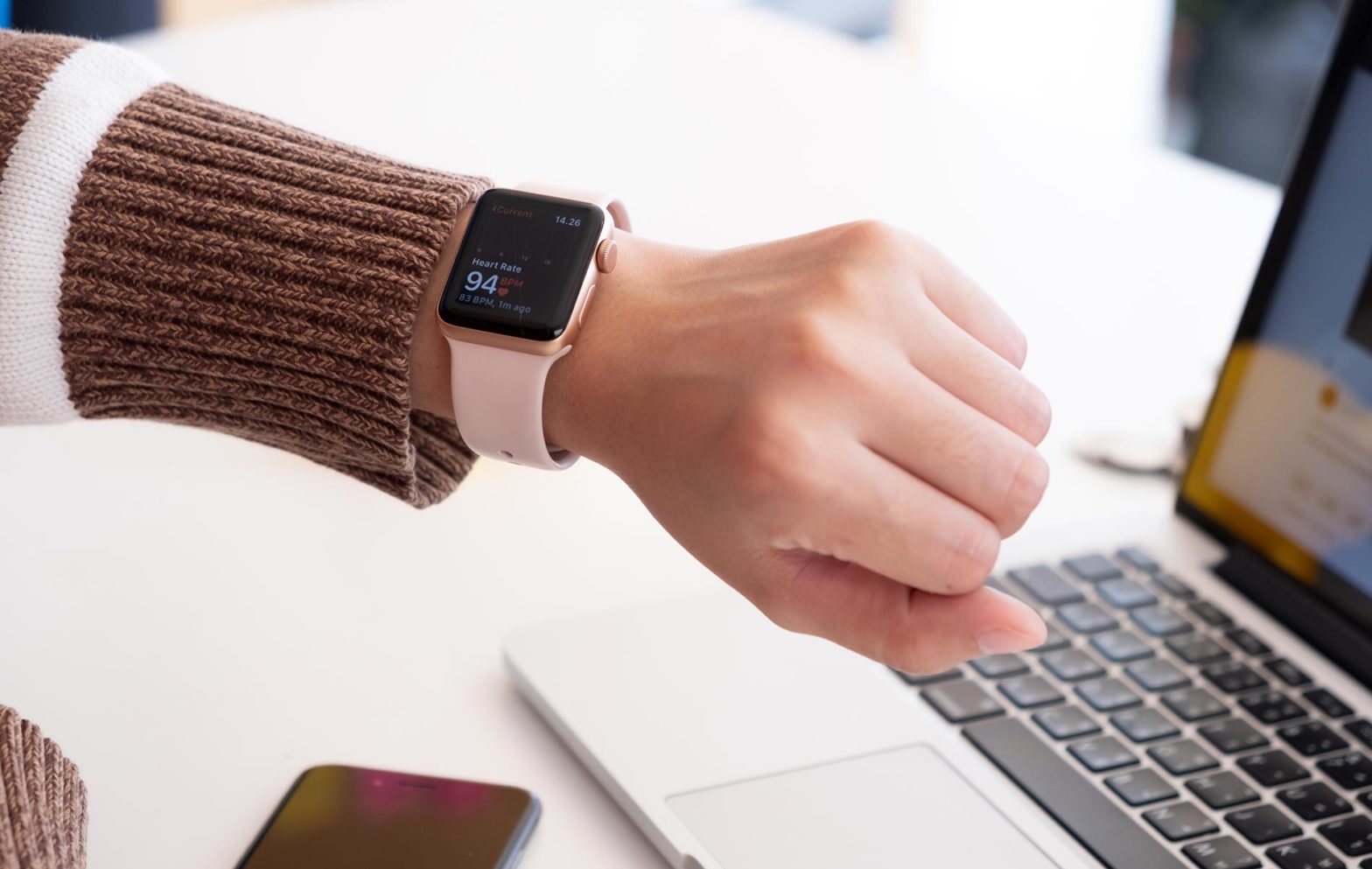 10 Apps everyone needs to have on their apple watch